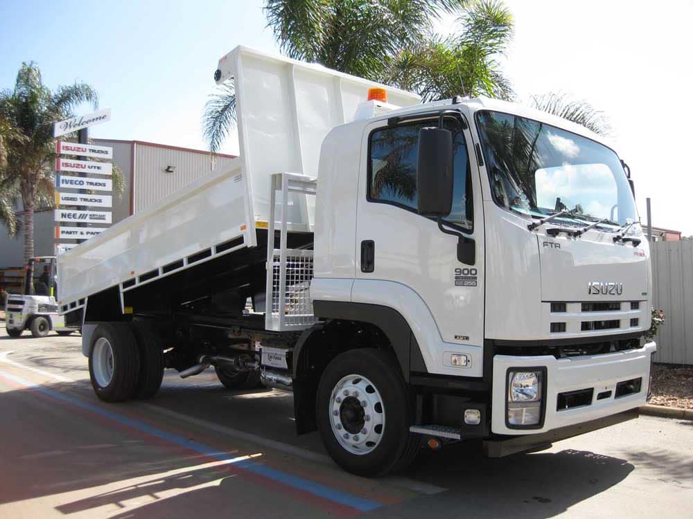 HYVA Skip Loaders - North East Engineering